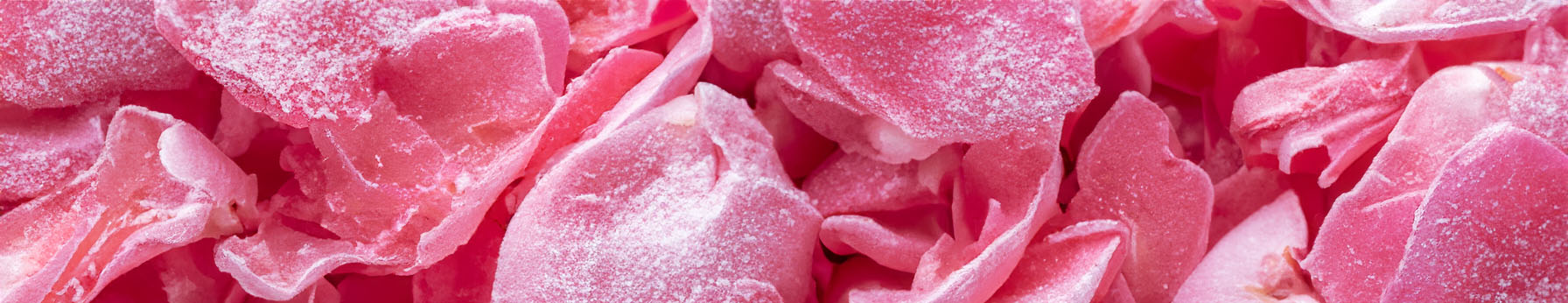 Crystallized Rose Petals: A Sugary Elegance in Perfumery