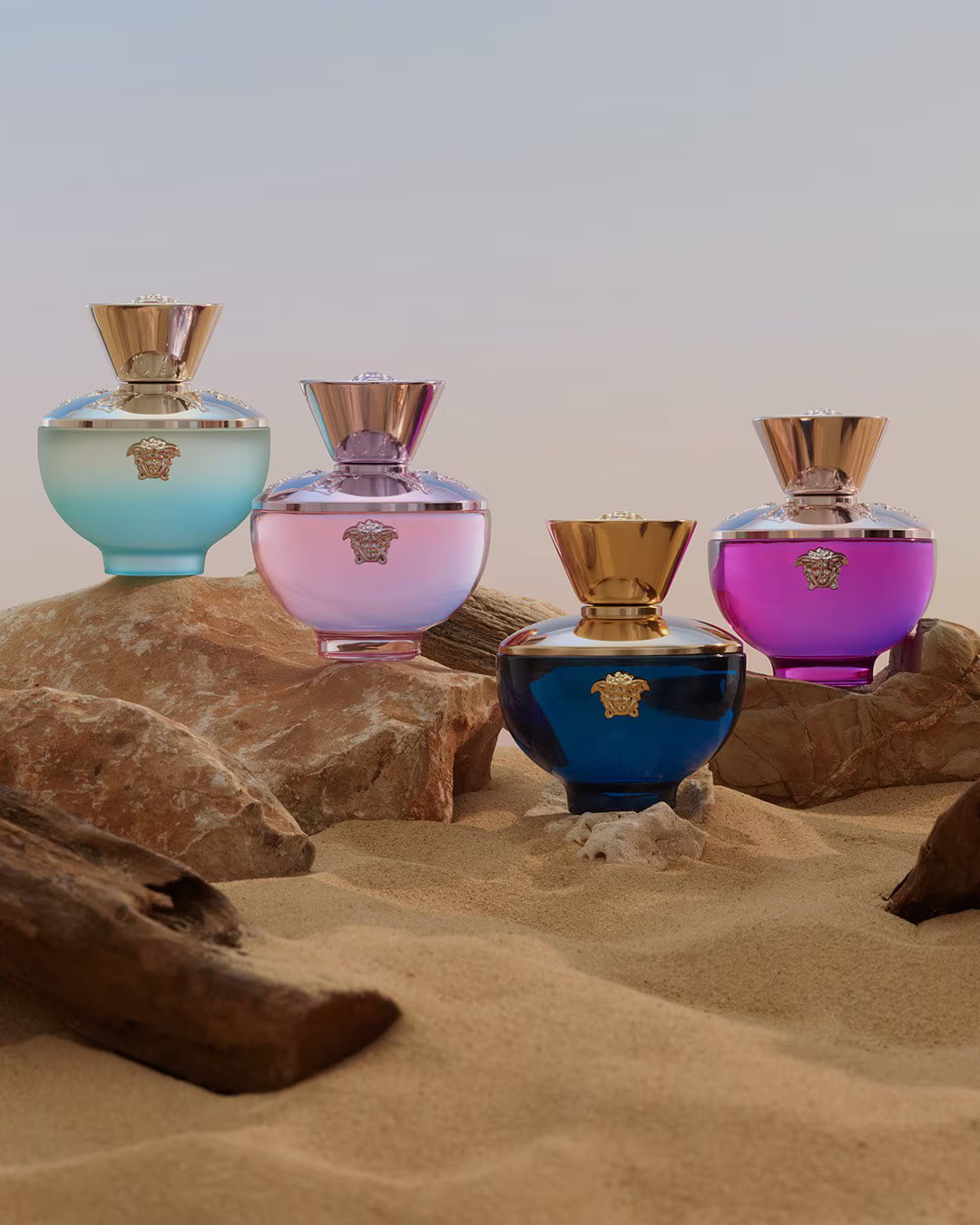 Versace Dylan Blush Pink Pour Femme Eau de Parfum 2025 | PerfumeStars ...